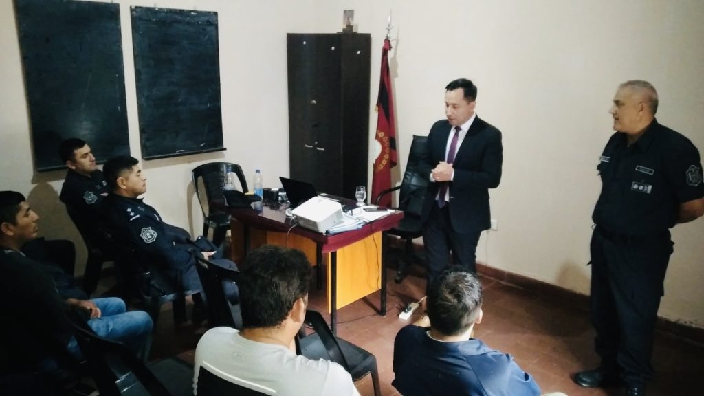 escalante.alejandro.policia.reunion – Ministerio Público Fiscal de la ...